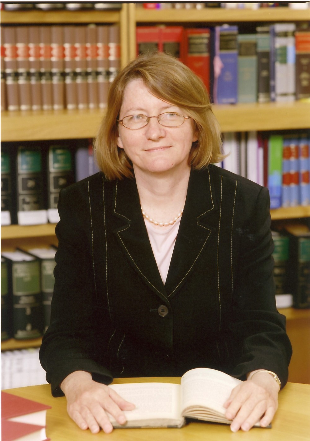 Holmes, Catherine | AWR